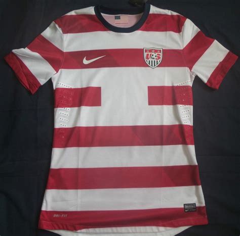 Nike Authentic Usa Wheres Waldo Soccer Jersey Red White Sz Medium