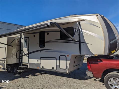 2015 Palomino Sabre For Sale