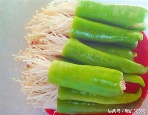 川菜大廚推出虎皮尖椒最新做法好吃的給肉都不換試一試吧 每日頭條