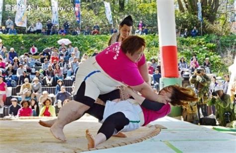 日本办女子相扑大会 角逐激烈贯通日本文化频道