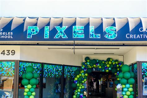 Pixels Gallery And Creative Space Pixels Port Of Los Angeles High School Polahs