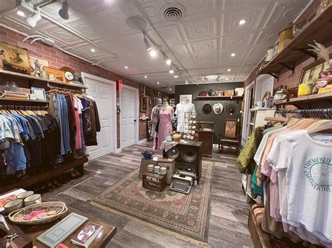 Lou Belle Bing Share