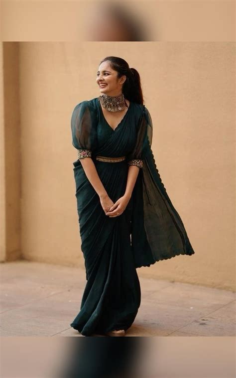 Trendy Saree Blouse Designs For The Brides Of Today Artofit