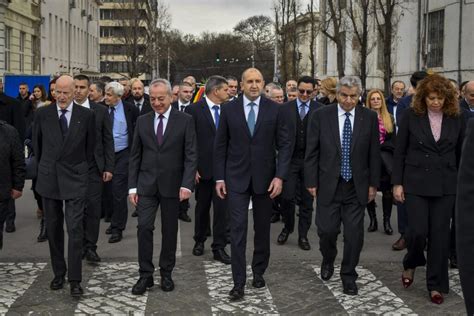 Президентът премиерът и царят отбелязаха заедно 80 години от спасяването на евреите СНИМКИ