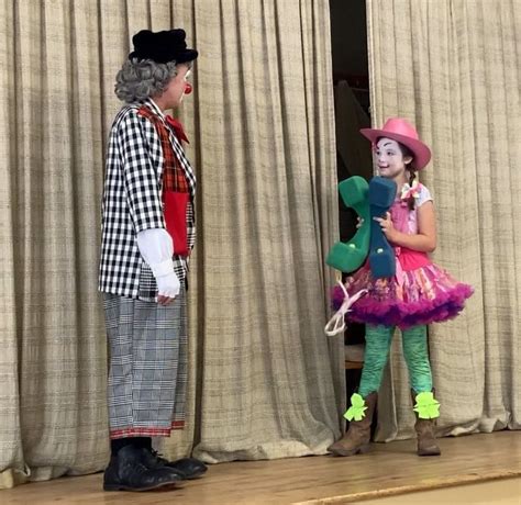 85 Yo Gabba Gabba Circus Brobee Clown Ideas Clown Yo Gabba Gabba