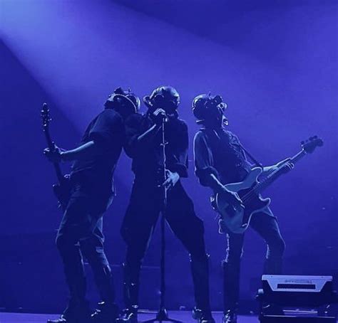 Pin By 𖤐 On ɢʜᴏsᴛ Ghost Pictures Ghost Album Ghost Photos