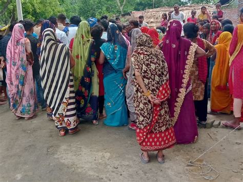Ayodhya Teenager Dies Due To Snake Bite Negligence And Superstition