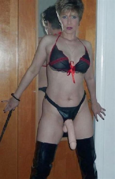 Mature Strapon Porn Pictures Xxx Photos Sex Images Page Pictoa