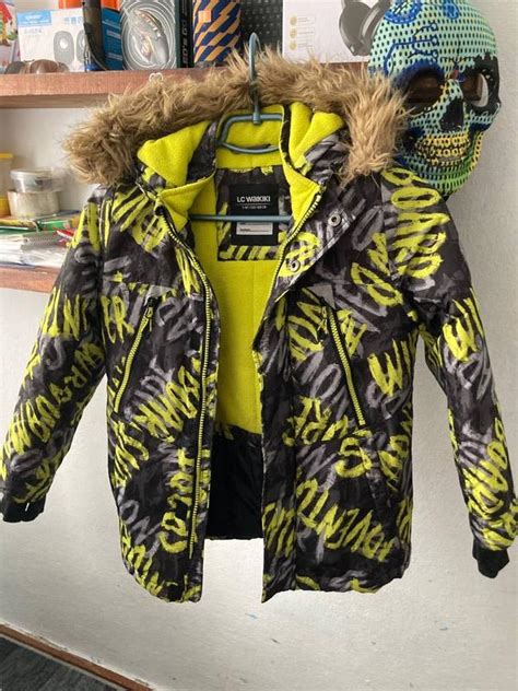 Курточка зимова — ціна 400 грн у каталозі Куртки Купити дитячі речі за доступною ціною на Шафі