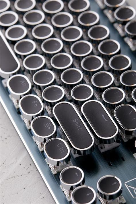 The Pnk Stuff Retro Typewriter Style Wireless Keyboard And Mouse Set