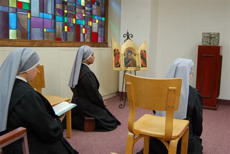 Our Vocation Little Sisters Of The Poor Queens