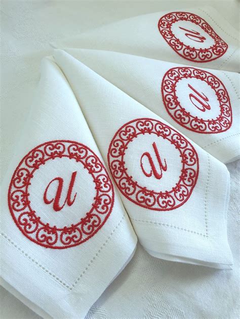 Салфетки с монограммой Машинная вышивка Embroidered Napkins Napkins Embroidered