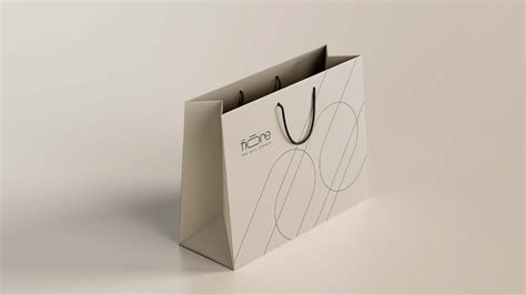 Fiore Ребрендинг неймінг та айдентка для преміального салону краси Саудівська Аравія