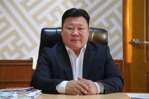 Ховд аймгийн Засаг дарга баруун бүсийн зөвлөлийн дарга Б Дүгэржав 20 гаруй дэд хөтөлбөр