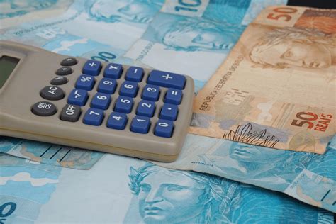 Quanto Rende 10 20 E 30 Mil Reais Em Fundos Imobiliários Fiis