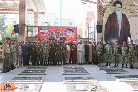 گزارش تصویری تجدید میثاق ارتشی‌ها با آرمان‌های شهدا در سالروز تشکیل سازمان عقیدتی سیاسی ارتش