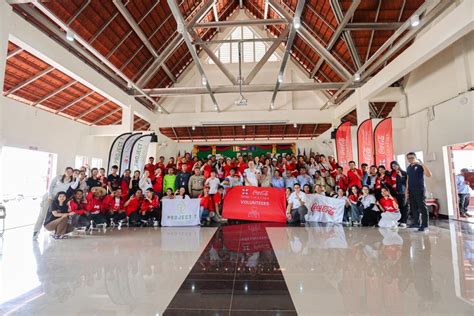 ៣២ឆ្នាំហើយ ដែលក្រុមហ៊ុន ខេមបូឌា បេវេរេដ ខមប៉ានី កូកា កូឡា បានផ្តល់ភាពស្រស់ស្រាយដល់កម្ពុជា