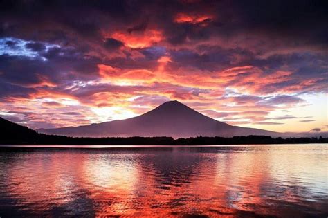 Pin Di Hanna Su Piękne Widoki Belle Immagini Giappone Immagini