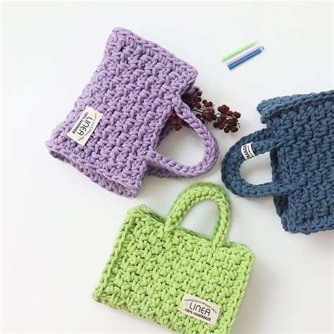 리네아뜨개실 리네아 간편하고 쉬운 아이템🙏🏻 한볼로 만드는 스퀘어미니백 오픈되었어요 더운