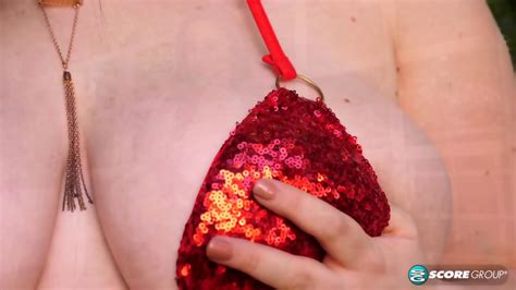 Blake Emerald Oiled And Showered Eporner