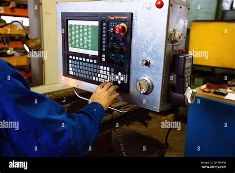 Lathe Machine Operation