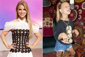 Jessica Simpsons Daughter Birdie 6 Adorably Dresses Up As Mom