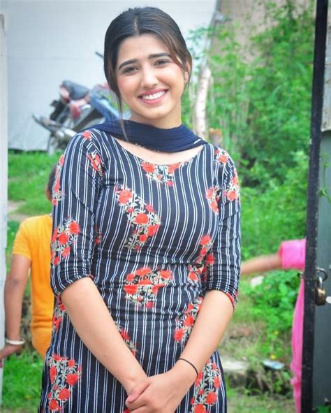 Pin By 💖rinku💖 On इंस्टाग्राम गर्ल Beautiful Girls Dresses Girl