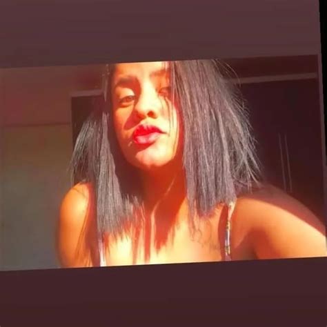 Livia Santos Oficial Liviasantos1105 • Threads Say More