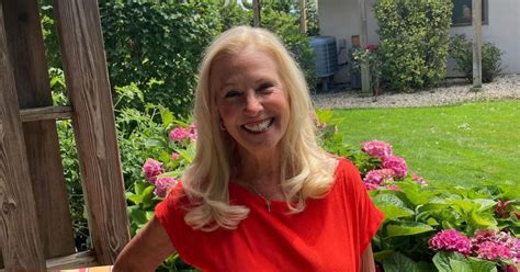 The Golden Bachelor Ellen Goltzer Tries To Woo Gerry Turner With Her Talent Of Teaching Sex