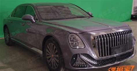 구형 에쿠스인 줄 中 홍치 제네시스 G90보다 큰 대형 세단 L1 디자인 유출 M투데이