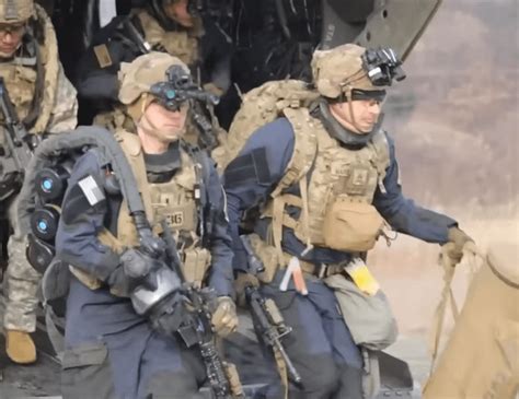 What Uniform Is This I Think Its For Cbrn But I Dont Know What Its Called R Army