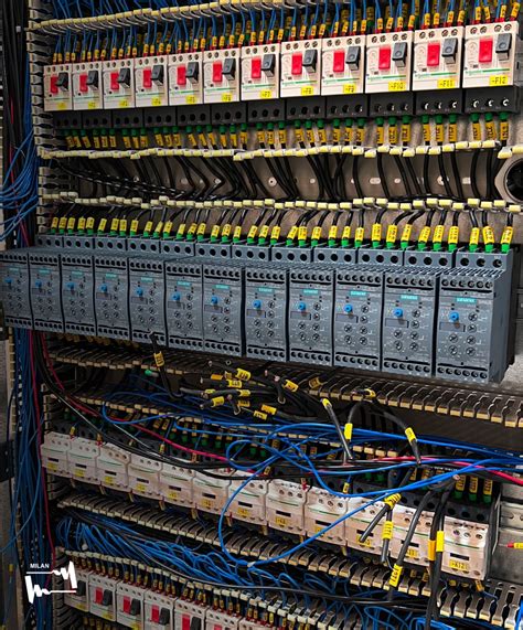 کاربرد تابلو برق Plc در صنایع مختلف راهنمای خرید تابلو برق Plc