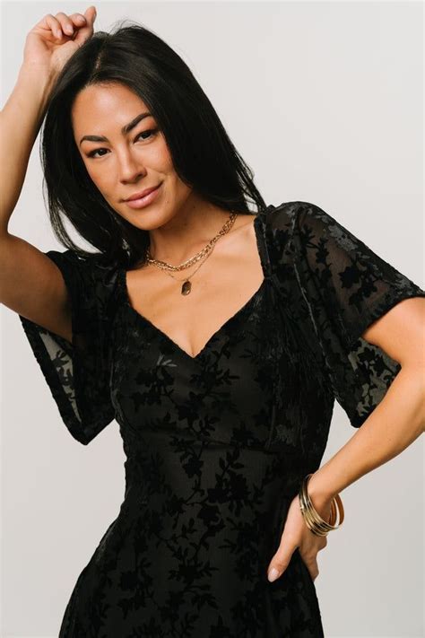 Everley Velvet Maxi Dress Black In 2025 Black Maxi Dress Maxi Dress Velvet Maxi Dress