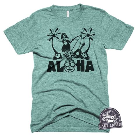Hula Girl T Shirt Tiki Bar Shirt Vintage Hawaiian Shirt Aloha Shirt