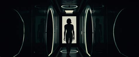 Nackte Shailene Woodley In Allegiant