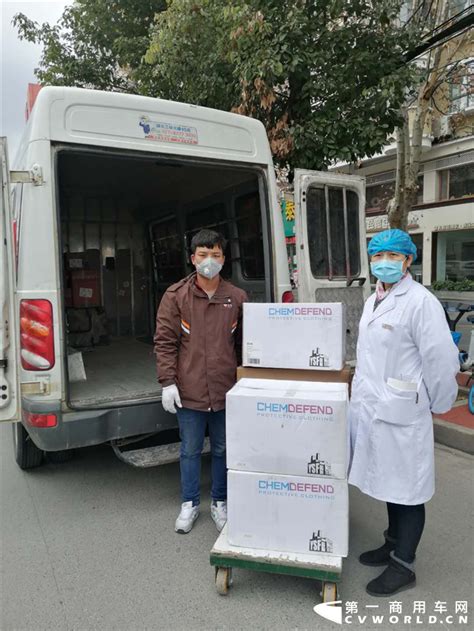 依维柯司机冲锋抗疫一线 勇敢逆行的硬核力量！ 第一商用车网 Cvworldcn