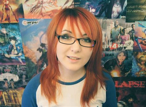 Pin By Prospero Lavey On Cute Redheads Wearing Glasses Redhead