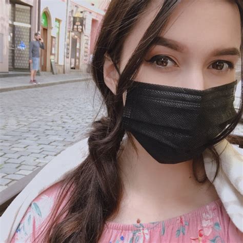 Monika HÁlovÁ Bachelor Of Arts Palacký University Olomouc Olomouc Department Of Asian