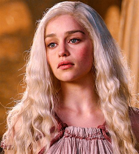 Daenerys Targaryen Badet  Game Of Thrones Daenerys Targaryen Emilia