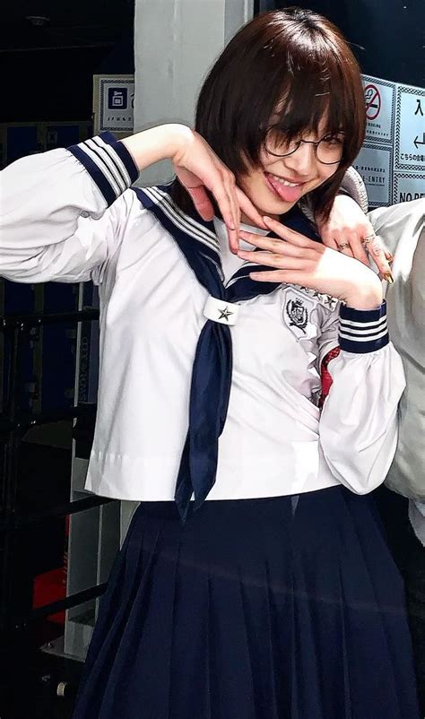 Pin De Darelyn Em Atarashii Gakko Garotas Modelos Famosos