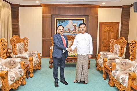 တာဝန်ပြီးဆုံး၍ ပြန်လည်ထွက်ခွာမည့် စစ်တွေမြို့အခြေစိုက် အိန္ဒိယသမ္မတနိုင်ငံ ကောင်စစ်ဝန်ချုပ်ကို