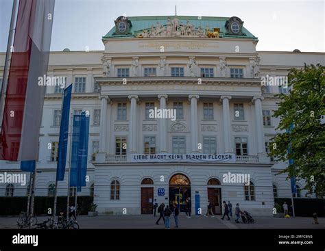 18th Oct 2022 Vienna Austria Exterior View Of Technical University Tu Wien Building In Vienna
