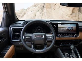 2023 Gmc Canyon 53 Interior Photos Us News