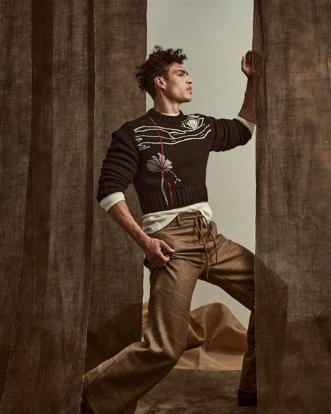 Noah Luis Brown Fronts Le Miles Fw24 Luxury Fashion Le Mile Digital