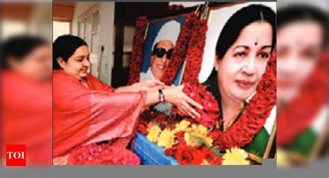 Deepa Jayakumar To Spell Out Party Plans On February 24 Chennai News Times Of India