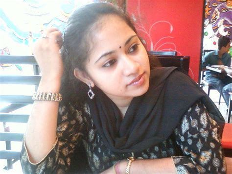 নতন চট গলপর ভনডর August