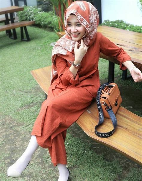 Koleksi Foto Cewek Jilbab Aceh Manis Cantikamagz
