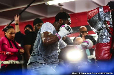 Jaron Boots Ennis Says Hell Take Jermell Charlos 4 Belts From Him