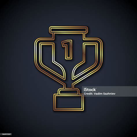 검은 색 배경에 고립 된 골프 아이콘골드 라인 어워드 컵 우승자 트로피 기호 챔피언십 또는 경쟁 트로피 스포츠 성취 기호 벡터 1위에 대한 스톡 벡터 아트 및 기타 이미지