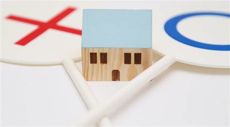 不動産売却依頼をするのは大手と中小どちらがいいか 不動産売却査定のイエイ